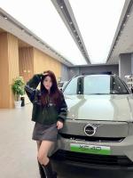 China 660N.m Maximum Torque Pure Electric 2023 VOL-VO XC40 RECHARGE AWD Long Range EV Car 180km/h Speed 78kWh Battery Power 420km for sale