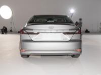 China 2024 Toyota Camry 2.0G Luxury Edition LHD 5-Seater Gasoline Sedan Auto Leather Seats Stock ABS Yes Displacement 1.5-2.0L for sale