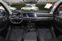 China 2023 Changan Lantuozhe 2.0T Diesel Car Pickup with LED Headlight and Left Steering Stand Out from the Crowd for sale