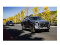 China 2023 CHANGAN LANTUO 2.0T 6MT Manual 2WD diesel fuel Elite flat case with Manual Copilot Seat Adjustment for sale