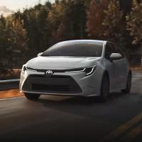 China 2023 To-yota Corolla Sedan 1.5L Gas Petrol 0km Turbo Metal Leather ACC Xenon Electric 50 Front Tire Specifications 195/65R15 for sale