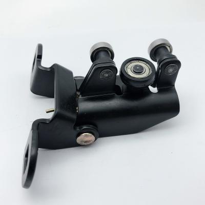 China Ford Transit Mk7 Right Side Sliding Door Middle Roller Runner YC15V268B40AJ 4358223 for sale