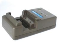 China Sokkia CDC70 Battery Charger 7.5V 2.3A for BDC35A Total Station Survey Equipment with Global Plug Adapters for sale
