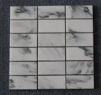 China Rectangular Brick White Marble Mosaic Floor Tile , Modern Stone Mosaic Bathroom Tiles for sale