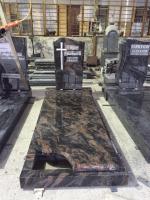 China Granite Headstones And Grave Markers , Tombstone Black Polished Granite Headstones for sale