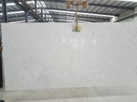 China High Hardness Quartz Stone Slab Unique Color Max 0.04% Water Absorption for sale
