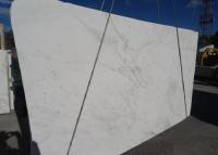 China Classic White Solid Natural Stone Slabs 100% Natural Marble Material for sale