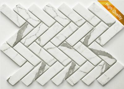 China White Cararra Marble Mosaic Tile Fish Bone Shaped 31 X 98 X 6mm Chip Size for sale