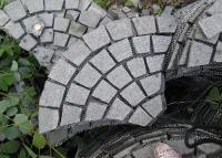 China Floor Granite Stone Tiles Corrosion Resistance Customized Cut Size for sale