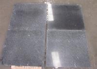 China Snow Grey Granite Stone Tiles With White Veins 2.8kg / M³ Density for sale