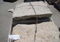 China Garden Natural Paving Stones Hard Cobble Basalt Stone Construction for sale
