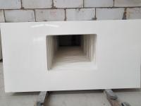China Affordable Quartz Vanity Countertops , Public White Quartz Bath Countertops for sale