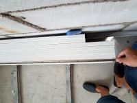 China Affordable Quartz Vanity Countertops , Public White Quartz Bath Countertops for sale