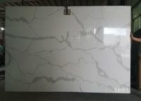 China QS107 Polished White Slab Artificial Calacatta Quartz Stone for Vanity  countertop for sale