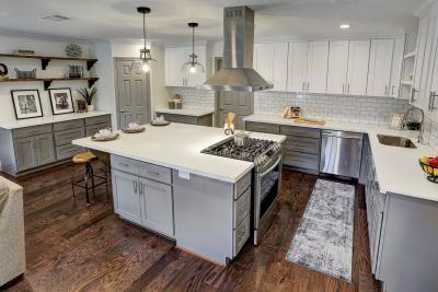 China White Quartz Countertops With Aqua And Brown Flecks kitchen countertops for sale