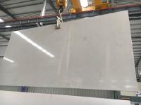 China White Quartz Solid Stone Countertops For Kitchen 2.5 G / Cm3 Bulk Density for sale