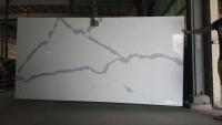 China White Quartz Solid Stone Countertops For Kitchen 2.5 G / Cm3 Bulk Density for sale
