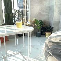 China Simple Marble Stone Countertops Round Square Dining Table Tops For Hospitality Furniture for sale
