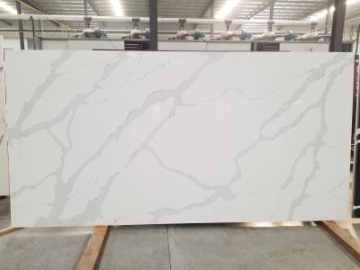 China Corrosion Resistant 7% Resin 93% Quartz Stone Countertops for sale