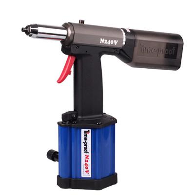 China Light Weight Pneumatic Hydraulic Air Riveting Tool With Vacuum Suction for sale