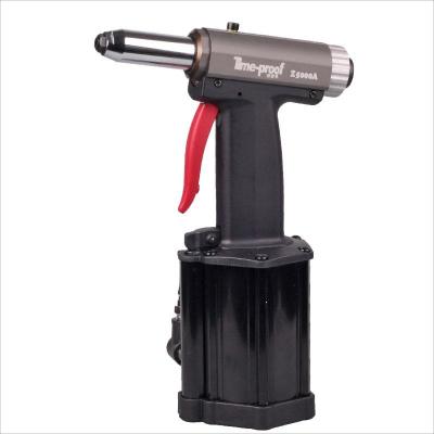 China Blind Rivets 2.4mm Pneumatic Hydraulic Rivet Gun 16mm Stroke Air Riveter for sale