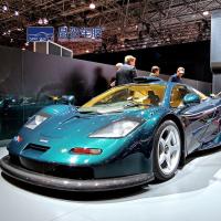 China Pearlescent Green Colored Paint Protection Film 1.52x18M Car Wrap Waterproof 160micron for sale