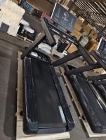 China Factory Price Wholesales Commercial Gym Use Treadmill  With Touchscreen.Multi-functionality Shock Absorption  Treadmill for sale