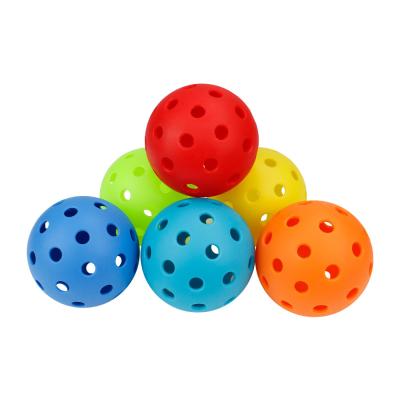 China Cheap 40 Holes Pickleball Pickleball Standard Size Pickelball Indoor Outdoor Sport Play Ball for sale