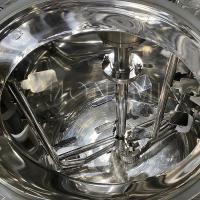 China Defoaming Vacuum Emulsifying Mixer Homogenizer Tank For Shampoo Paste for sale