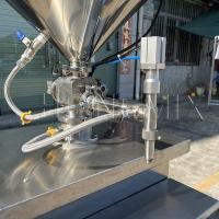 China Cosmetic Heated Balm Filling Machine Semi Auto Vertical Filling Machine for sale