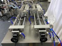China Horizontal Sanitizer Gel Detergent Filling Machine Two Nozzles Semi Auto Filling Machine for sale