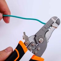 China Precise Cutting Gripping Thermal Wire Stripper Stainless Steel Stripper 130g for sale