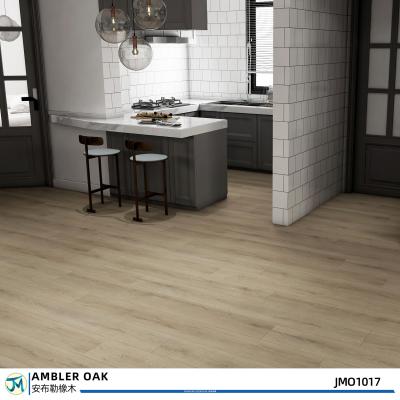 China SPC Oak Wood Flooring Plank 5.5mm 4mm IXPE Thickness Options 180x1220mm for sale