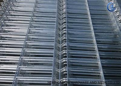 China Hot Dipped Galvanized 3D Curved Welded Wire Mesh Fence 50mmx100mm Hole for sale