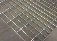 China Welded Serrated Steel Grating SS304 Hot Dip Galvanized 25x5mm Bearing Bar Anti Slip Floor Grating for sale