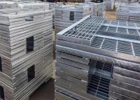 China Custom Steel Bar Grating Trench Drain Grates Hot Dip Galvanized 25x5mm for sale