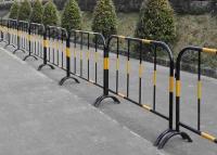 China Traffic Crowed Control Barrier 2.0m-2.5m Temporary Pedestrian Barriers for sale
