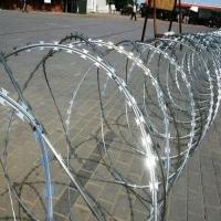 China Stainless Steel BTO-22 Concertina Razor Wire Security Fence 500mm Coil 10m Length for sale