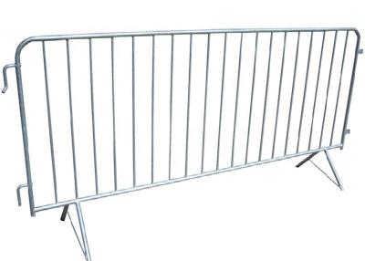 China Hot dipped galvanized temporary fence crowd control barrier portable fencing for sale