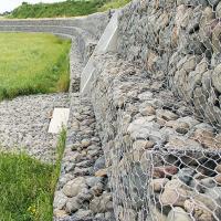 China Hot Dipped Galvanized Gabion Cage 60x80mm Mesh Double Twist Wire Box for Riverbank Slope Protection for sale