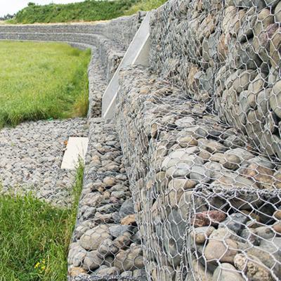 China Hot Dipped Galvanized Gabion Cage 60x80mm Mesh Double Twist Wire Box for Riverbank Slope Protection for sale