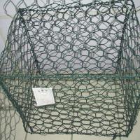 China Hot Dipped Galvanized Gabion Basket 380-400Mpa Tensile Strength 2.7mm Wire for Erosion Control for sale