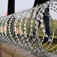 China Stainless Steel Concertina Razor Wire BTO-22 Prison Fencing 450mm-1000mm for sale