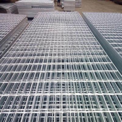 China Stainless Steel Bar Grating 8x8mm Cross Bar for Marine Floor Step Walkway for sale