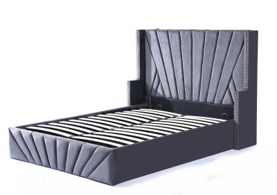 China Queen Size Gray Velvet Upholstered Storage Platform Bed Tufted for sale