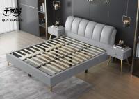 China Queen Leather Linen Upholstered Bed European Style High Grade for sale
