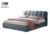 China Soft Linen Fabric Bed , Comfortable Platform Bed With Removable Pillows for sale