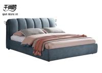 China Soft Linen Fabric Bed , Comfortable Platform Bed With Removable Pillows for sale