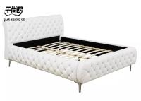 China Hotel High End Upholstered Beds , King Size Crystal Button Bed for sale