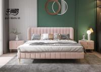China Soft Pink Tufted Bed , Double Fabric Upholstered King Size Bed for sale